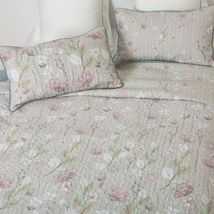 Coverlets - Curtain Wonderland